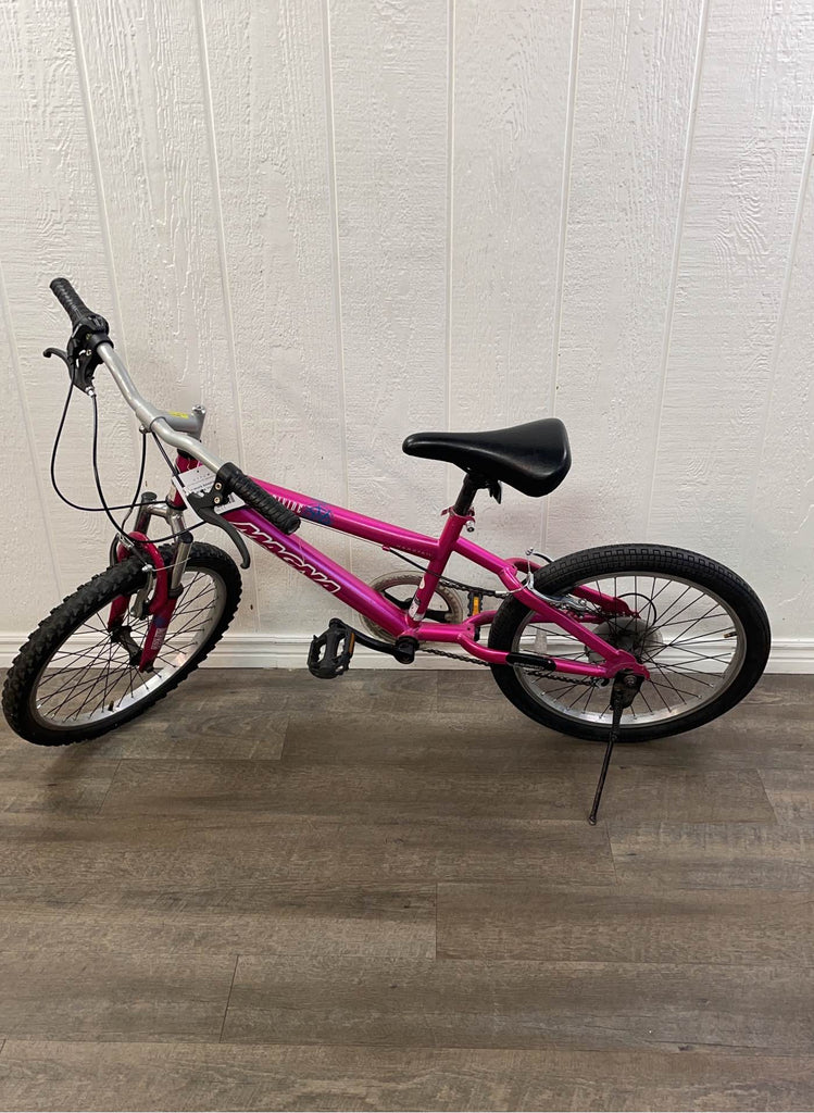 Magna Great Divide Mountain Bike