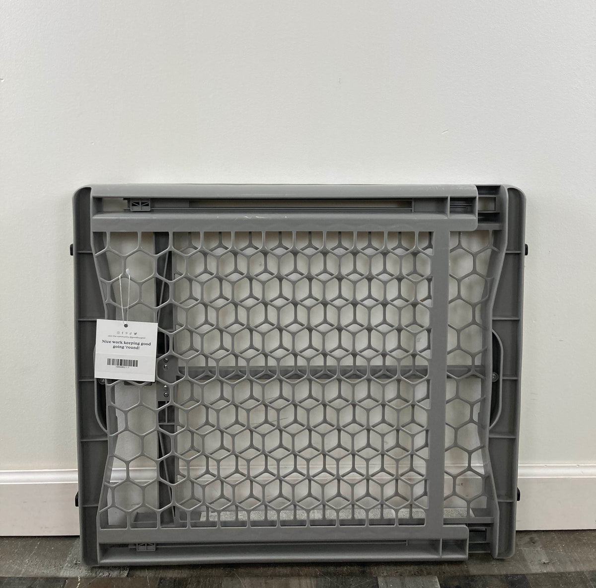 Regalo Plastic Expandable Safety Gate — GoodBuy Gear