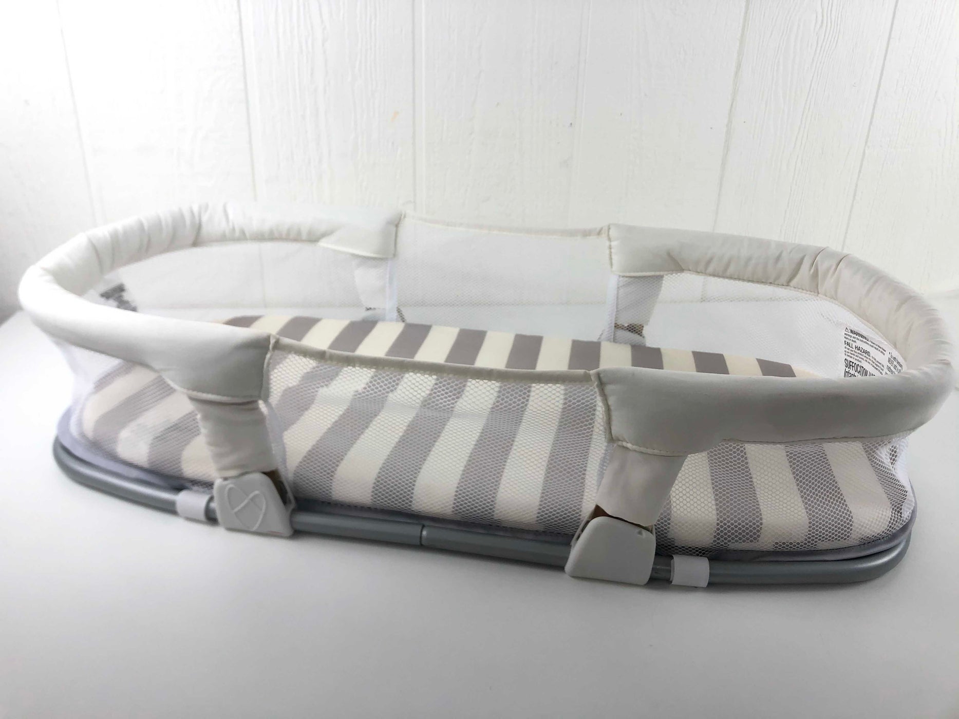 Summer Infant SwaddleMe By Your Side Sleeper — GoodBuy Gear