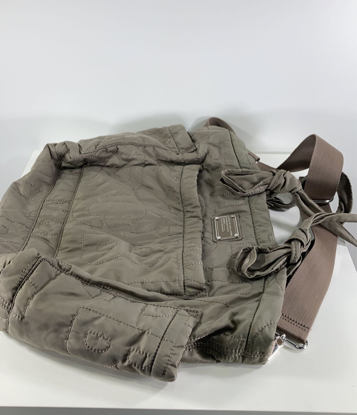 Marc By Marc Jacobs Core Pretty Elizababy Shoulder Diaper Bag — GoodBuy ...