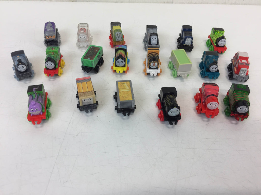BUNDLE Thomas Mini Set, 20 Trains