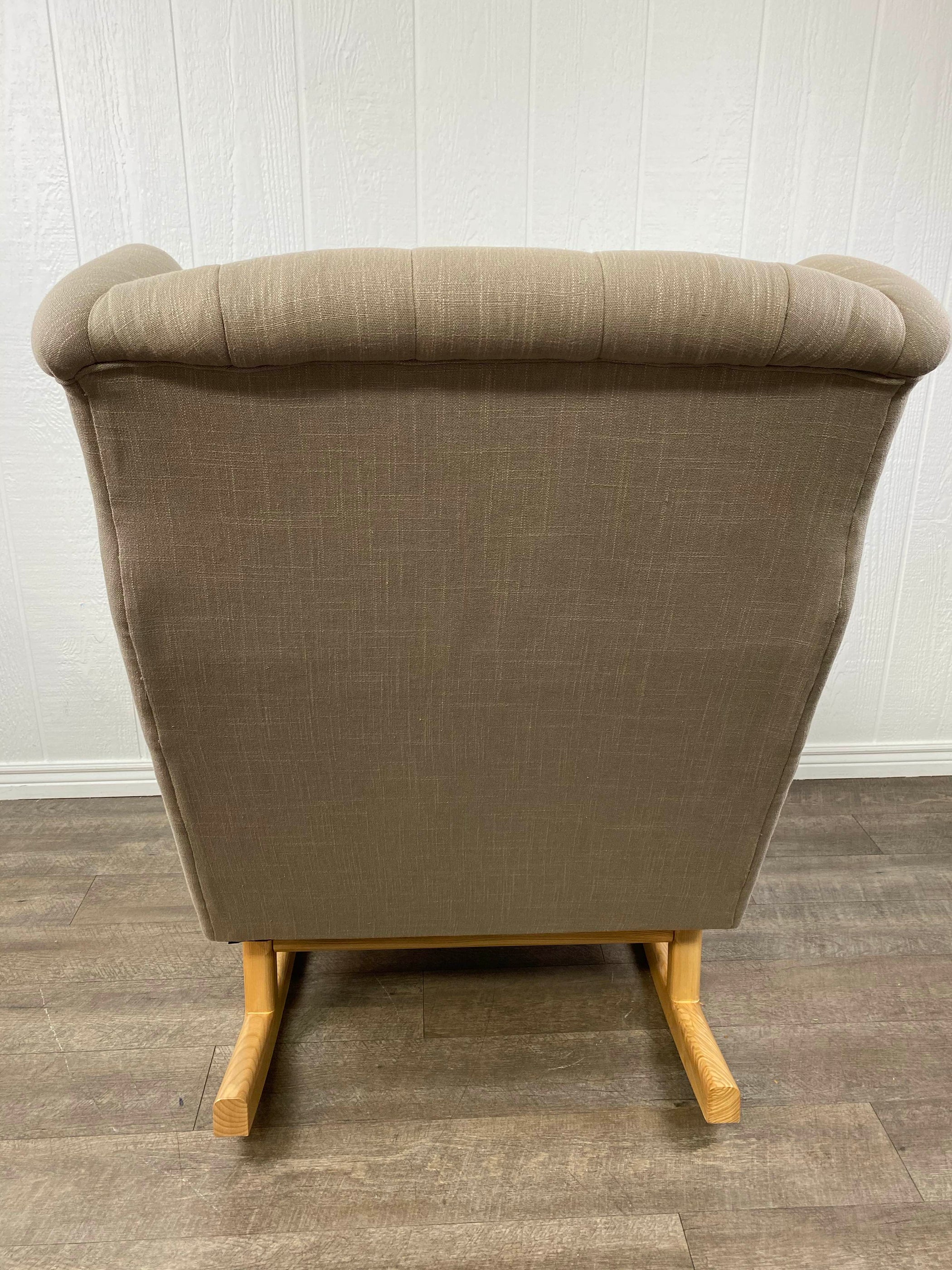 Million Dollar Baby Wingback Rocker — GoodBuy Gear