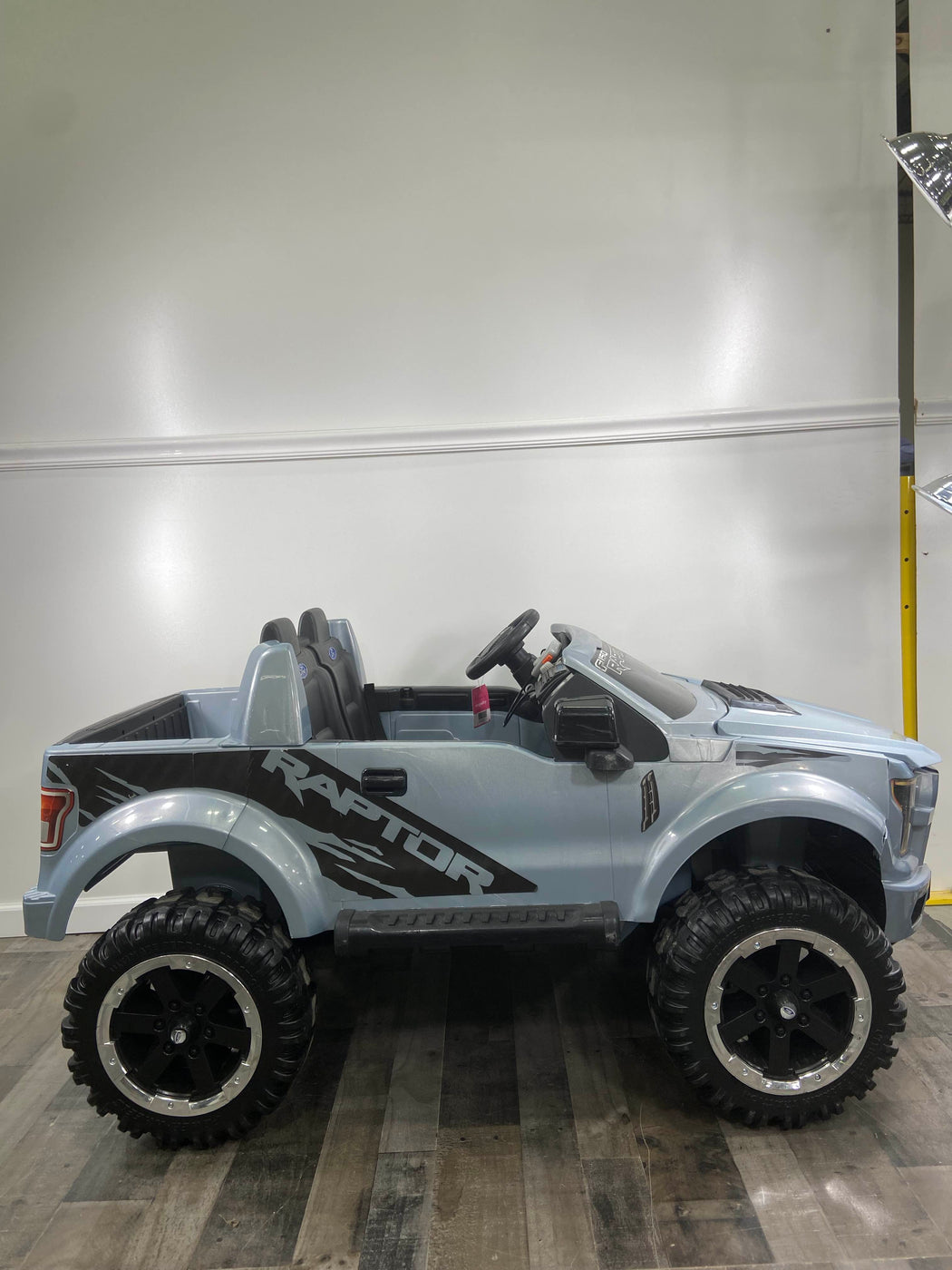 Fisher Price Power Wheels Ford F-150 Raptor — GoodBuy Gear