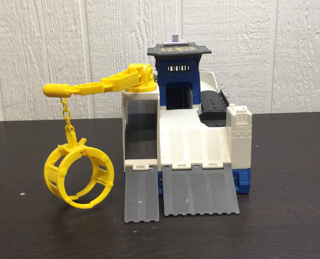 Matchbox Marine Rescue Shark Ship