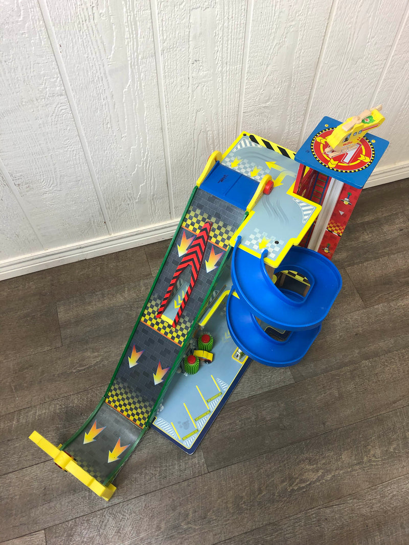 KidKraft Mega Ramp Racing Set