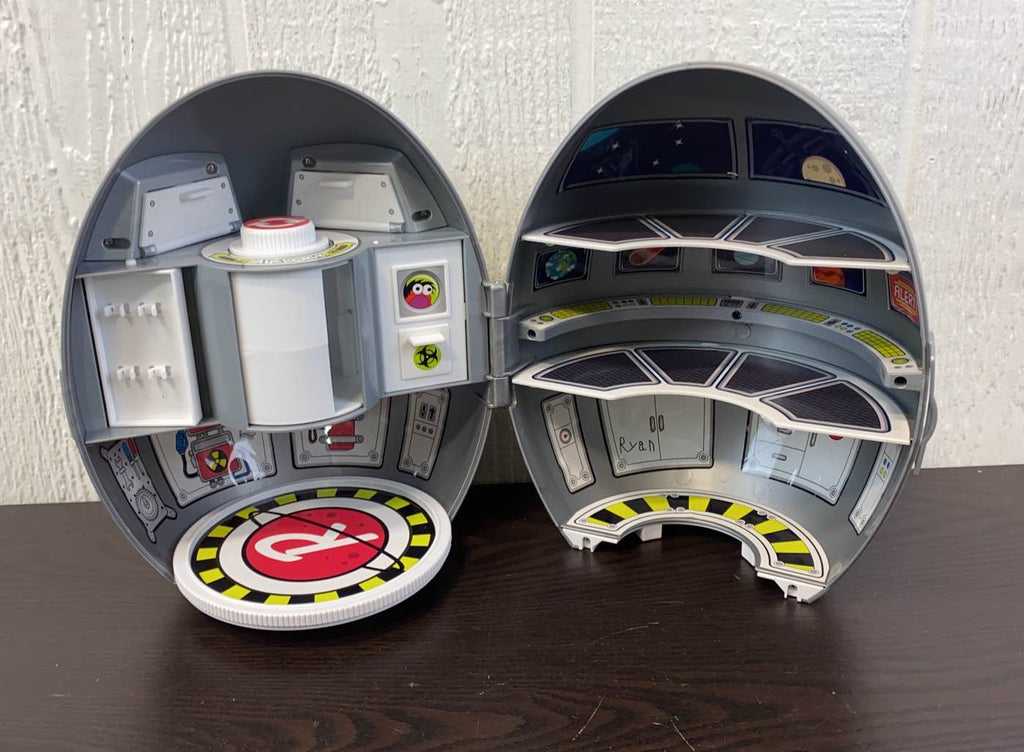 Ryan’s World Galaxy Explorers Mystery Adventure Playset
