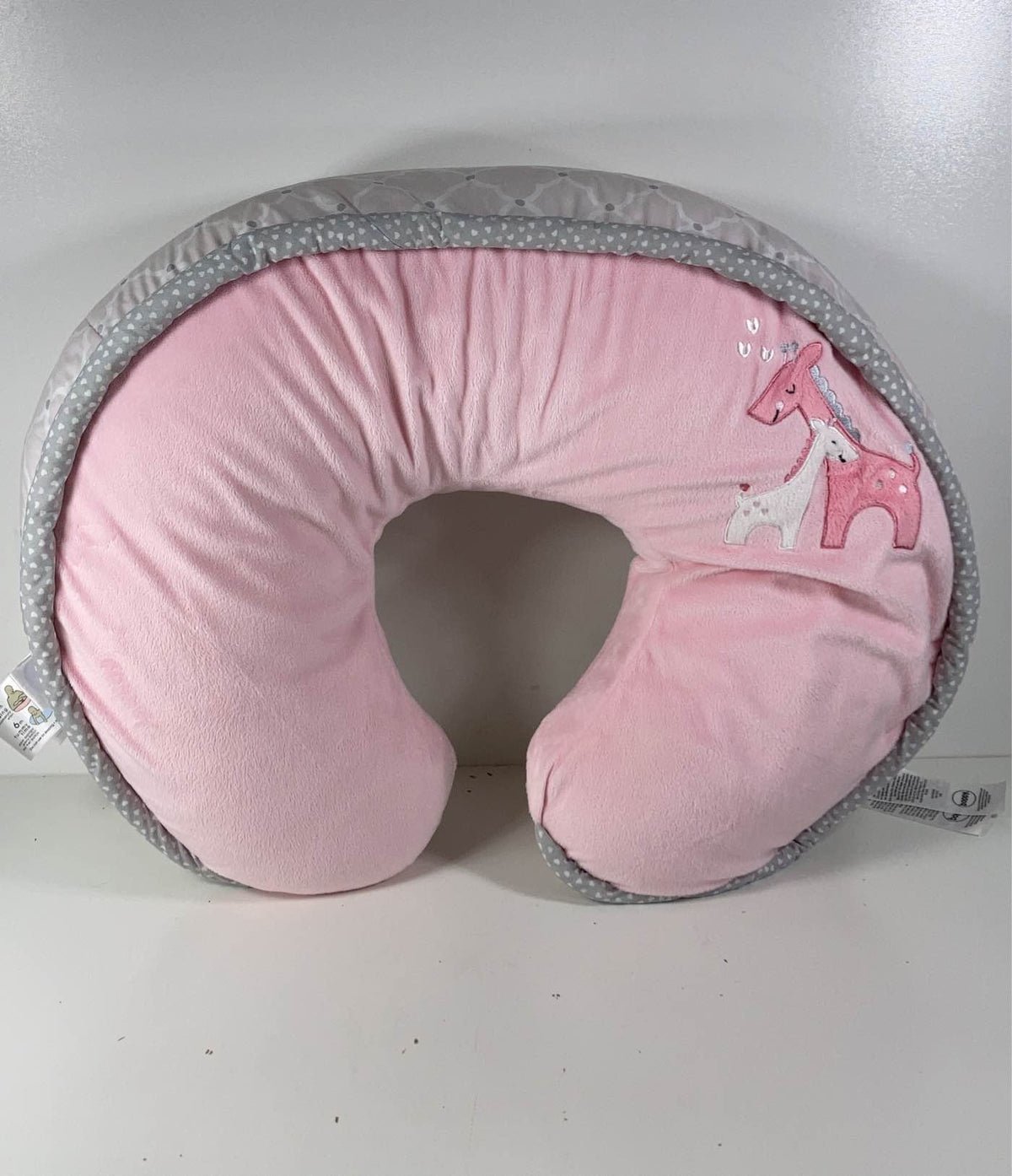 Boppy Luxe Feeding and Infant Support Pillow, Giraffe Snuggle Pink ...