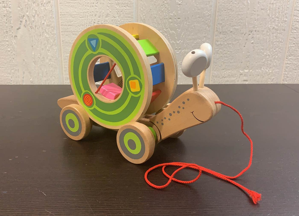 Hape Walk-A-Long Snail — GoodBuy Gear