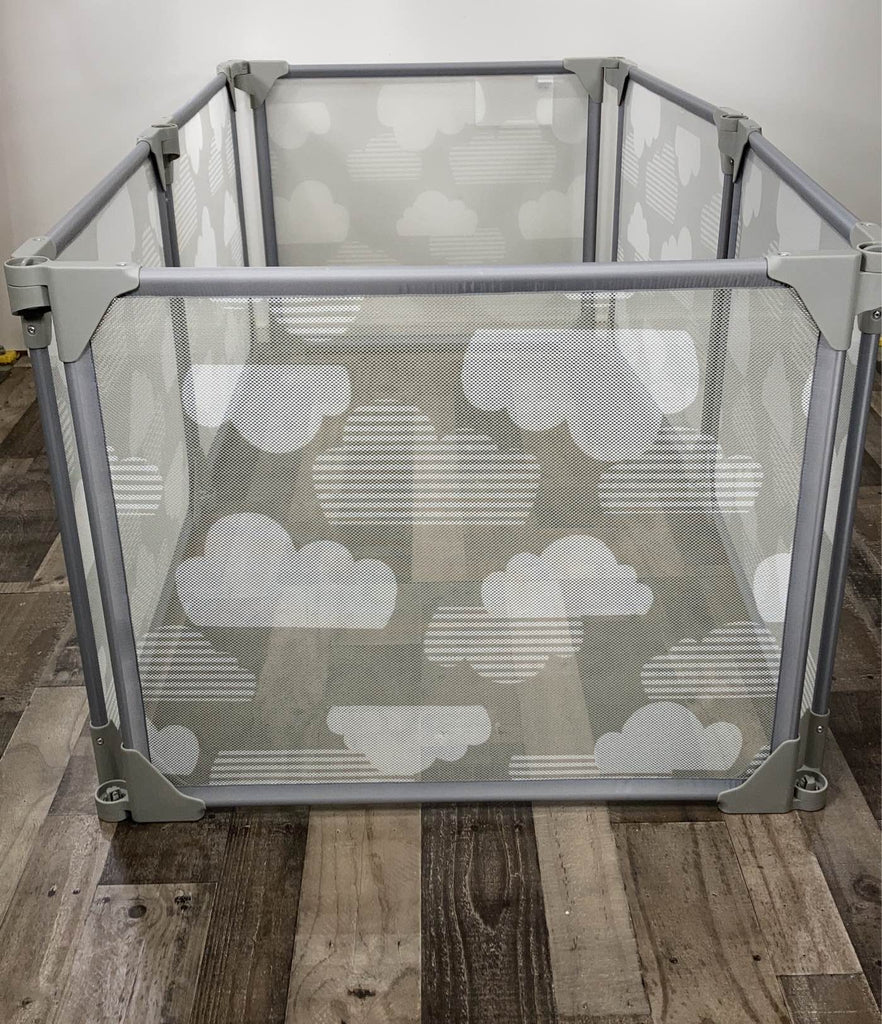 Skip Hop Playview Expandable Enclosure