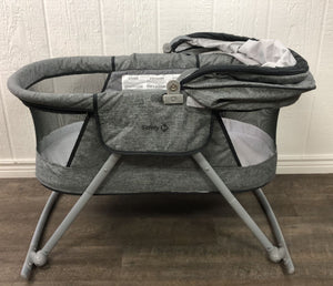 Safety 1st Nap and Go Rocking Bassinet