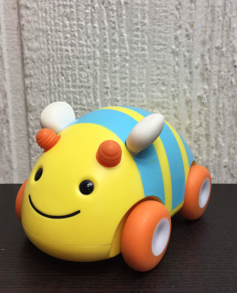 Skip Hop Pull & Go Car