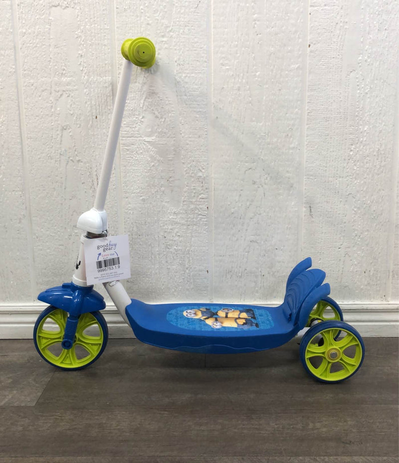 Dynacraft 3 Wheel Minions Scooter