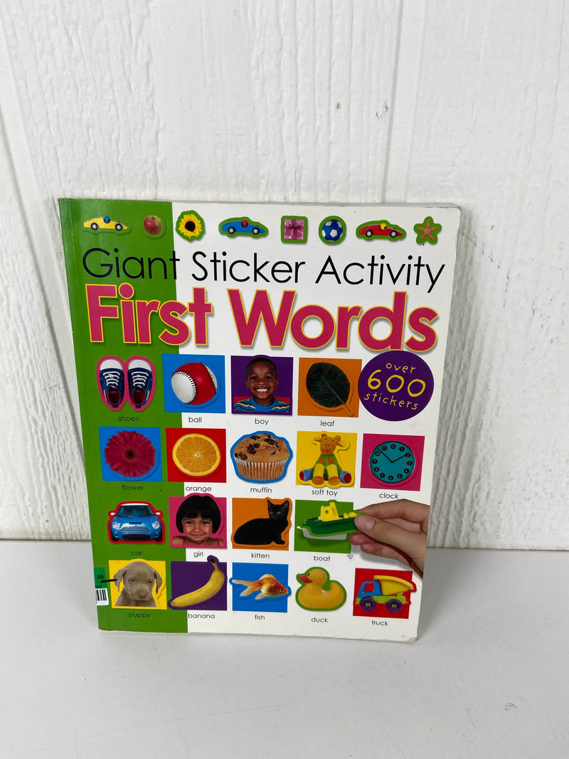 Roger Priddy Giant Sticker Activity First Words