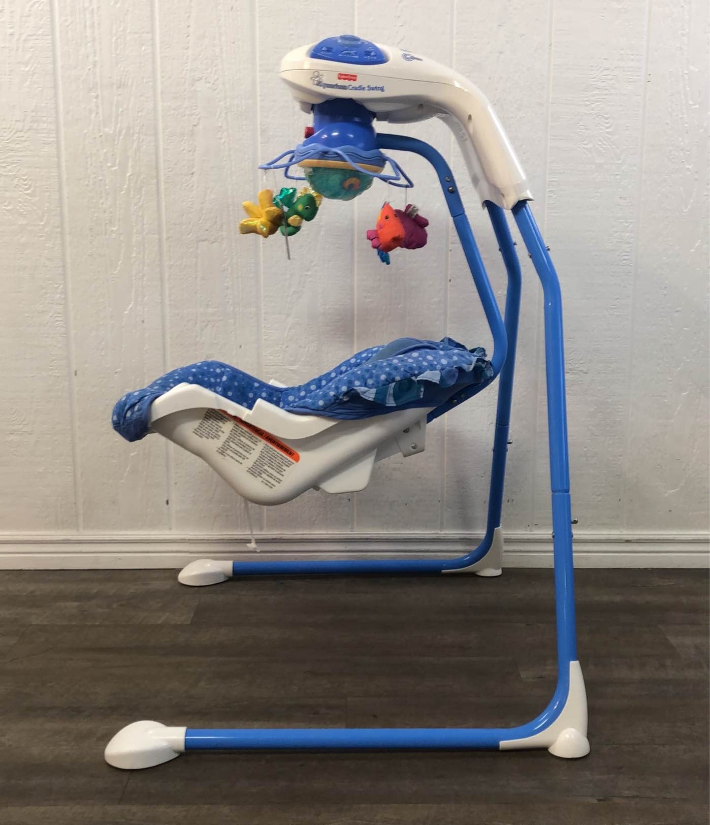 Fisher Price Ocean Wonders Aquarium Cradle Swing — GoodBuy Gear