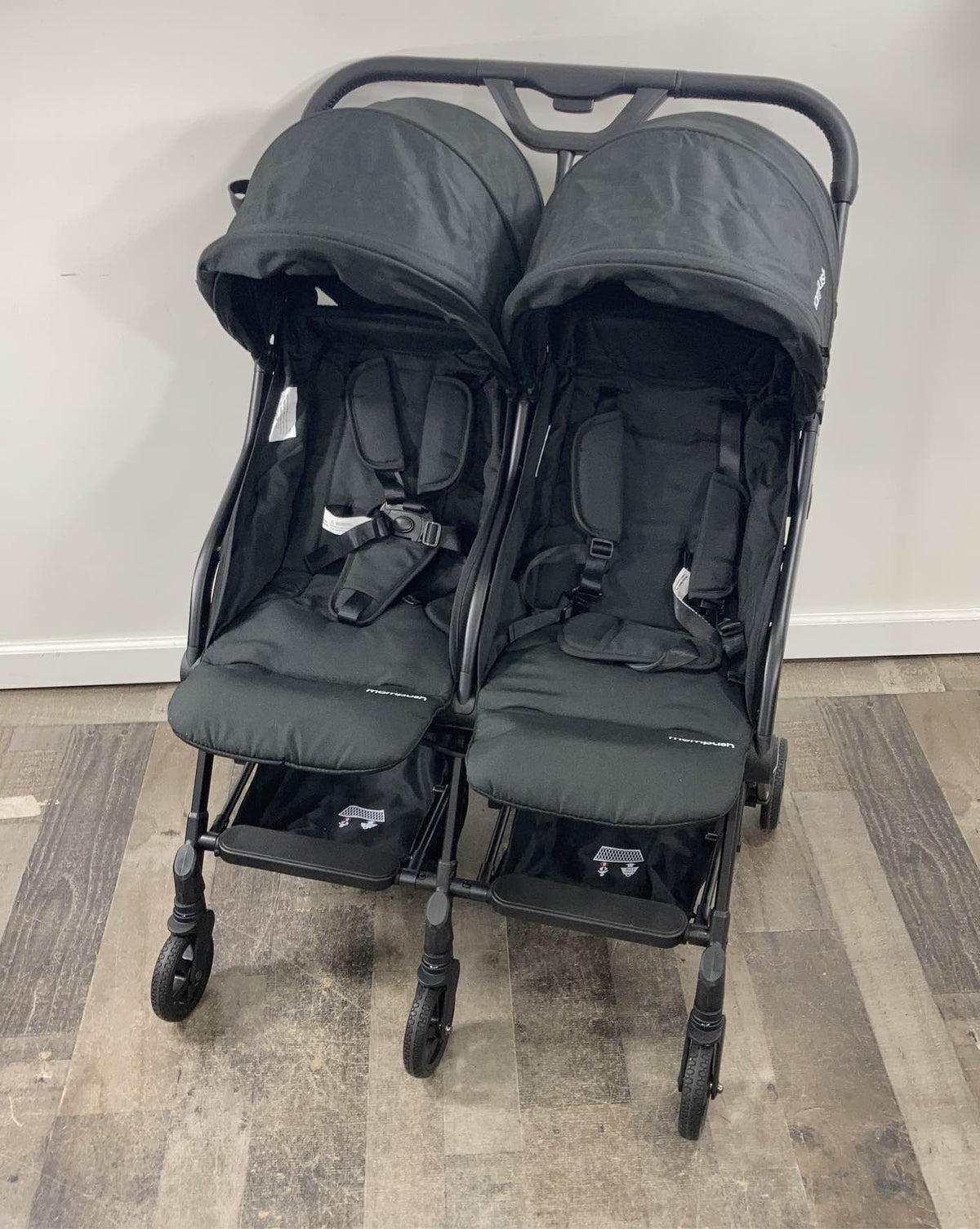 Mompush Lithe Double Stroller, 2021, Black — GoodBuy Gear