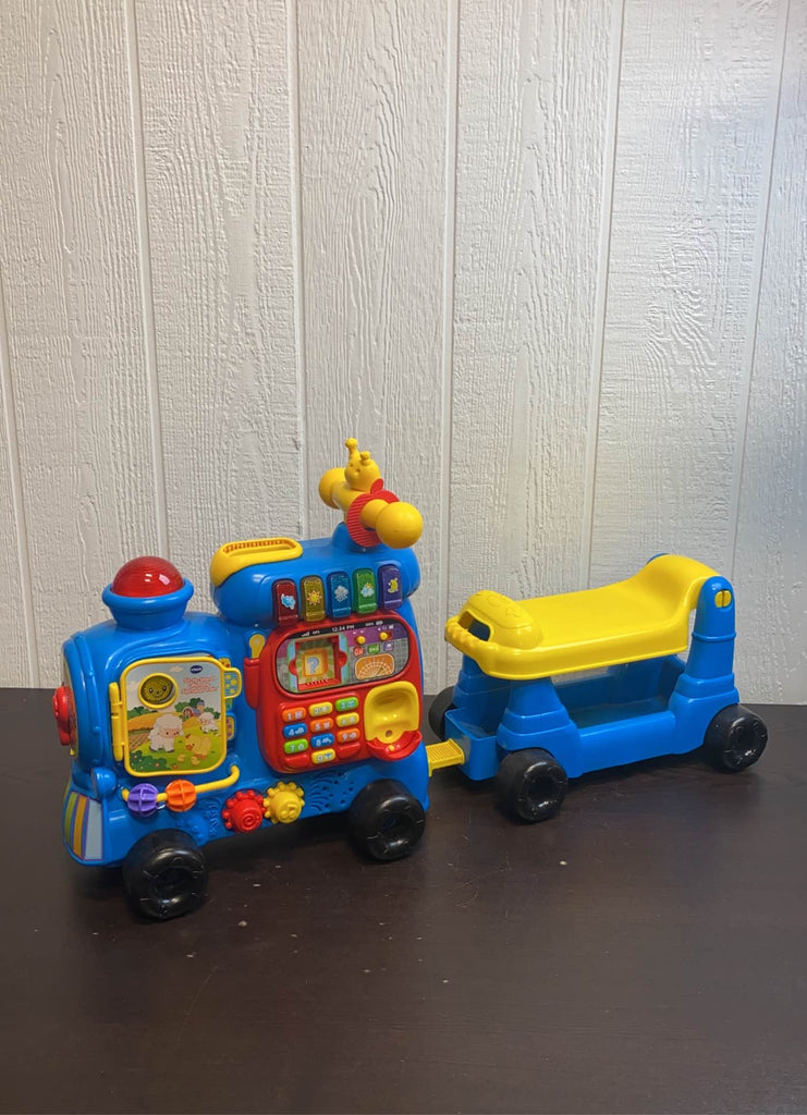 VTech Sit To Stand Ultimate Alphabet Train