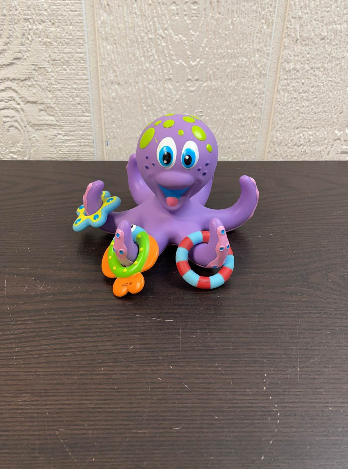 Nuby Octopus Hoopta Bath Toy — GoodBuy Gear