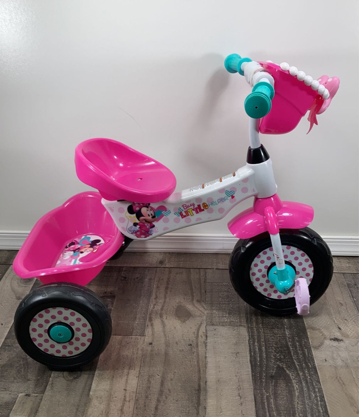 Huffy Disney Tricycle, Minnie Mouse — GoodBuy Gear