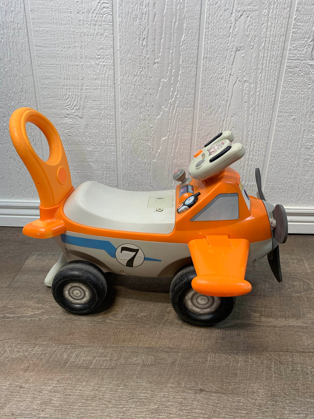 Kiddieland Disney Planes Dusty Plane Ride On — GoodBuy Gear