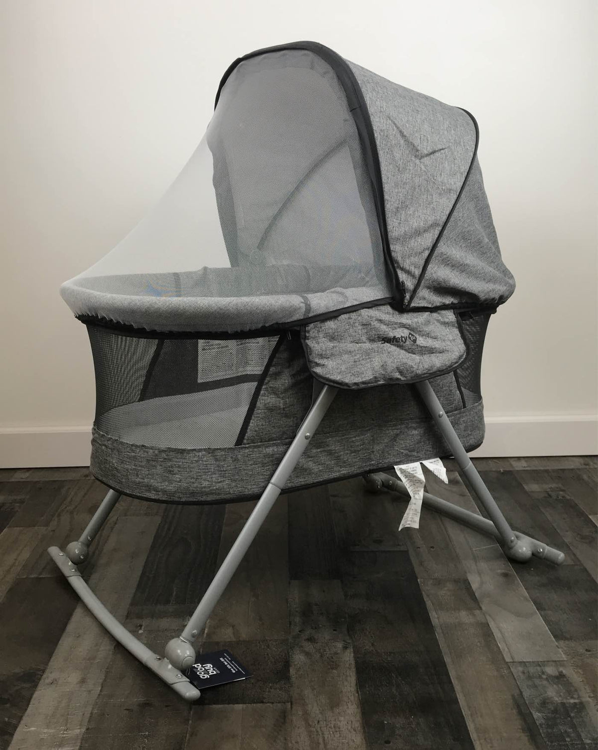 Safety 1st Nap and Go Rocking Bassinet — GoodBuy Gear