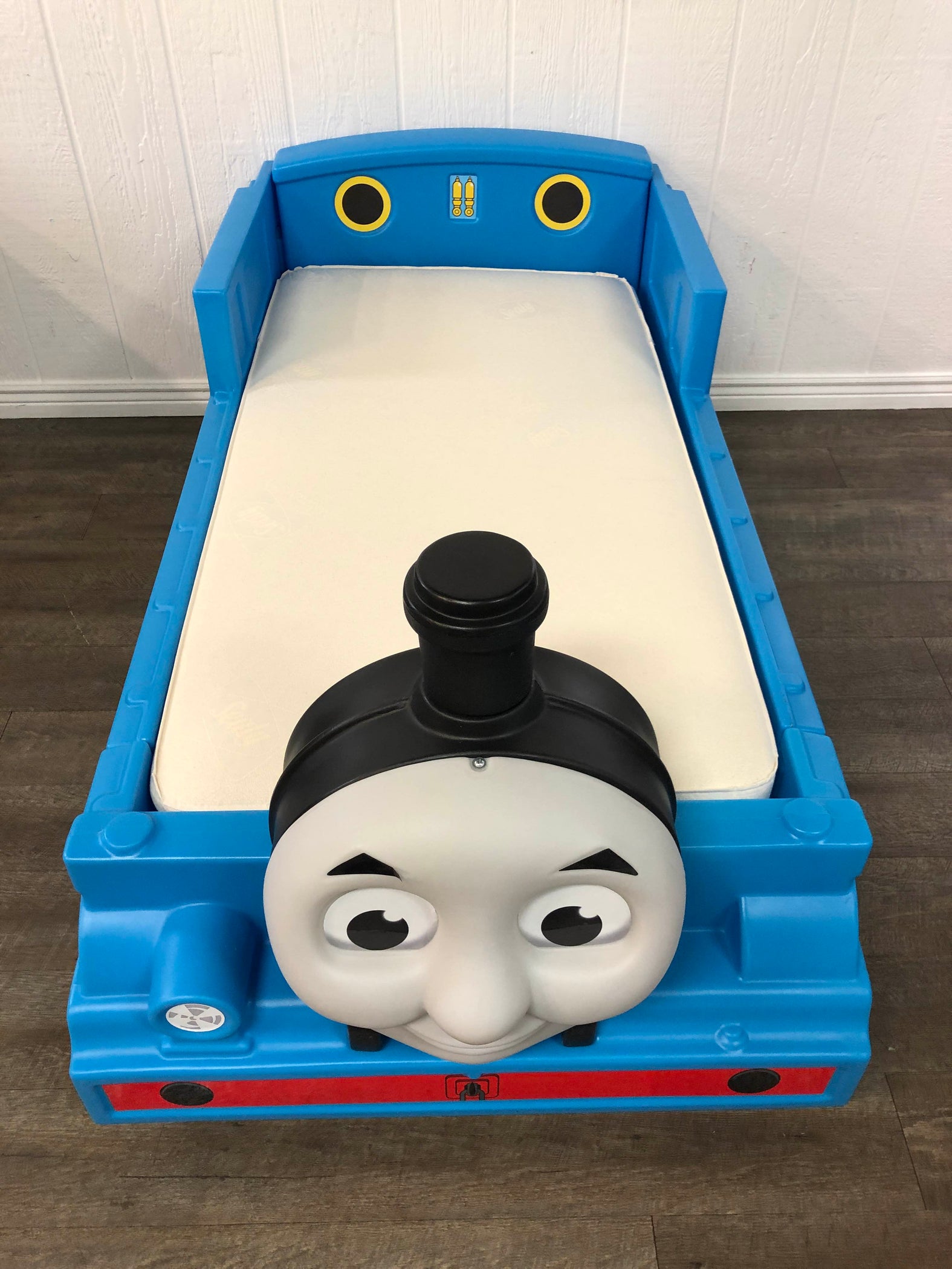 Step2 Thomas The Tank Engine Toddler Bed With Mattress — GoodBuy Gear