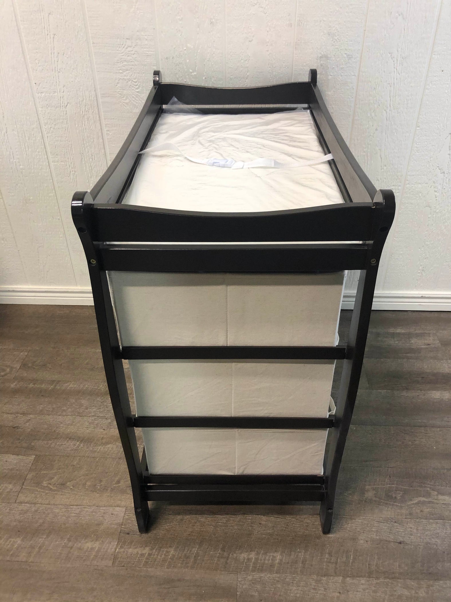 Badger Basket Sleigh Style Changing Table with Baskets — GoodBuy Gear