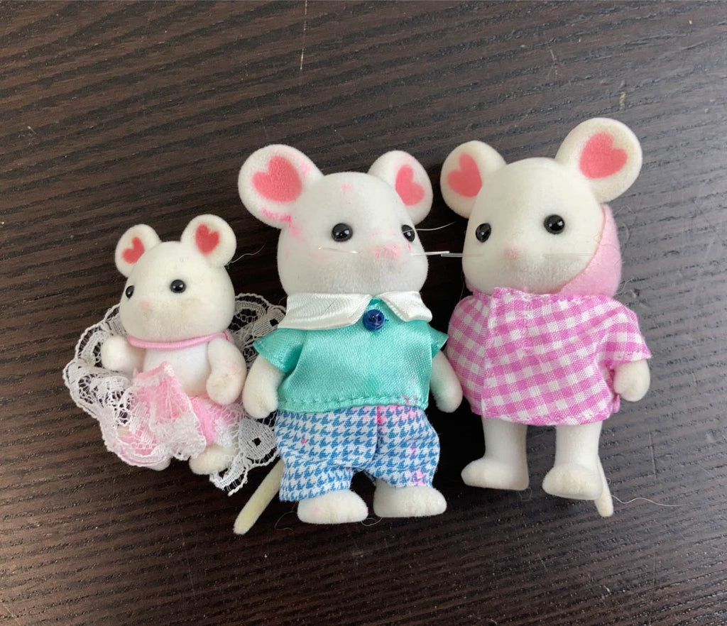 BUNDLE Calico Critters, Marshmallow Mouse Family