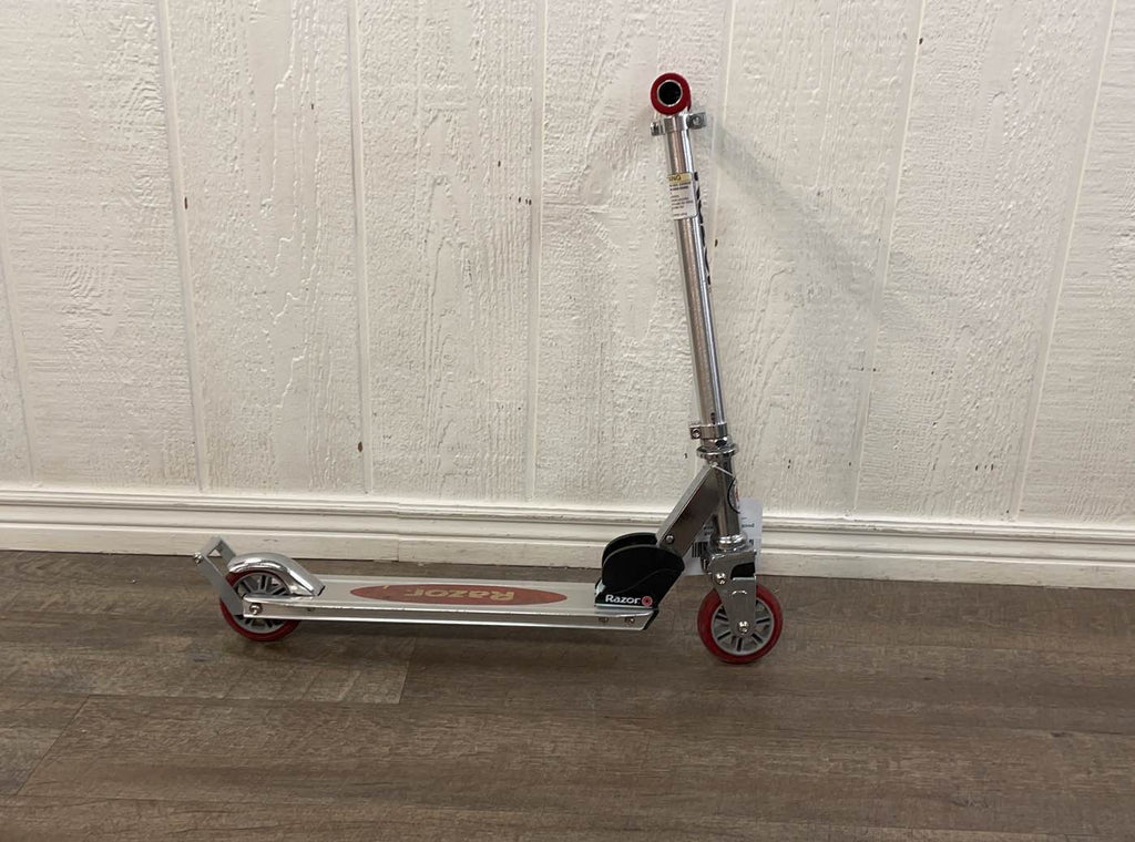 Razor A2 Kick Scooter, Red