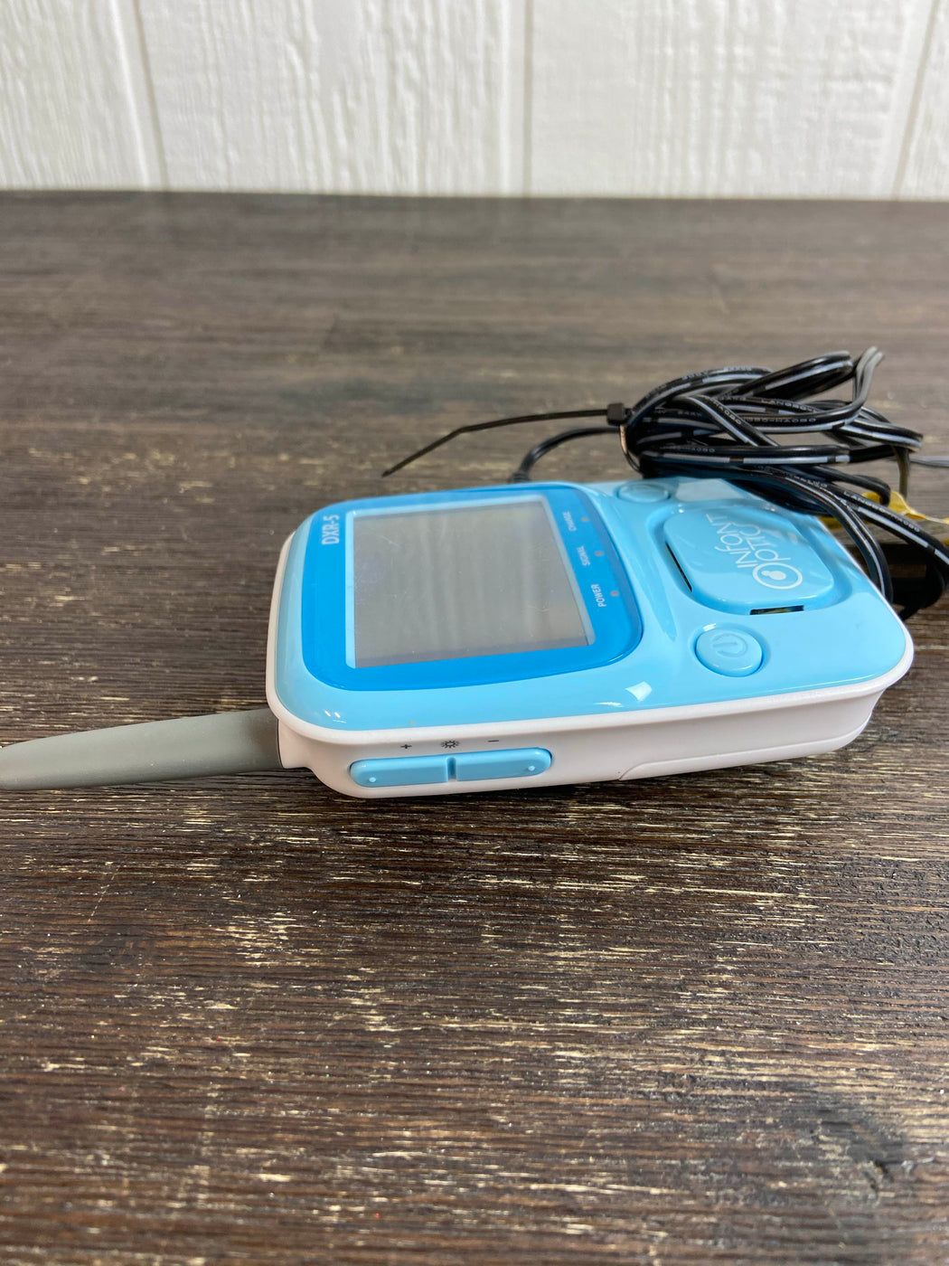 Infant Optics DXR-5 Portable Video Baby Monitor — GoodBuy Gear