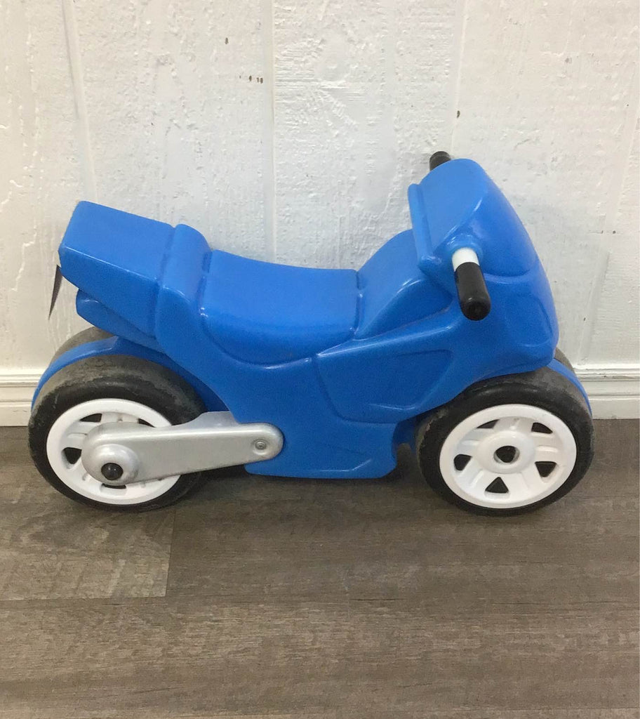 Step2 Motorcycle Ride-On
