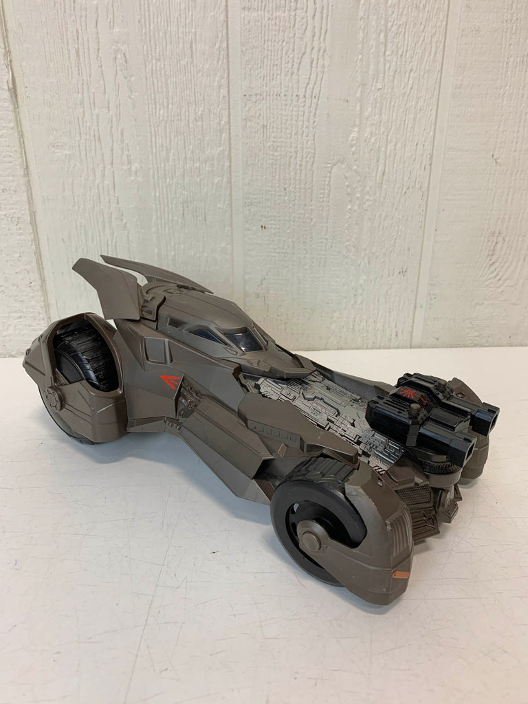 DC Comics Epic Strike Batmobile