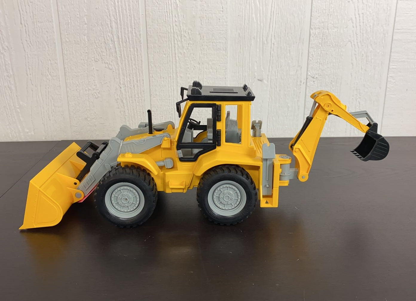 Battat Driven Backhoe Loader Vehicle — GoodBuy Gear