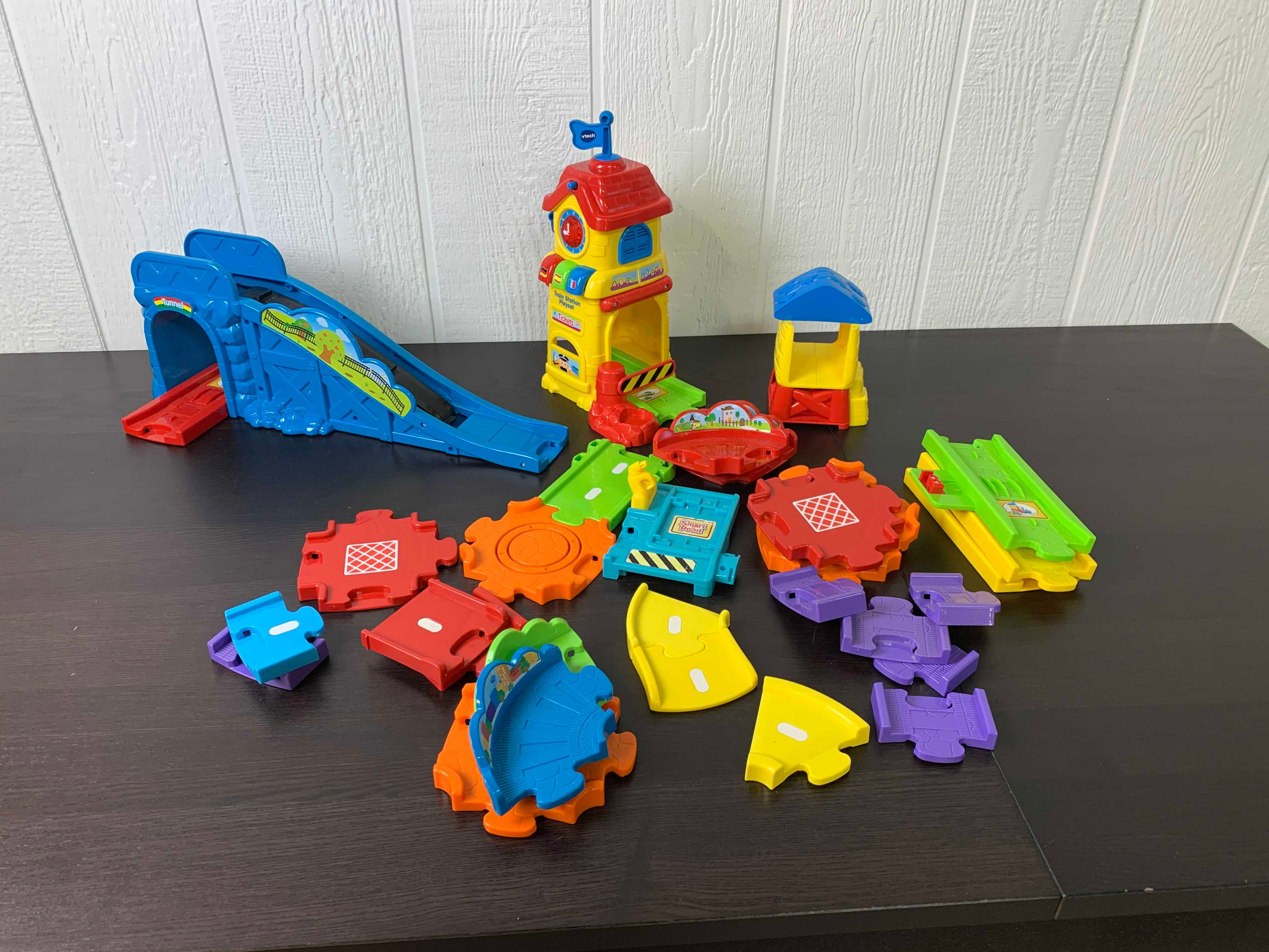 VTech Go! Go! Smart Wheels Train Station Play Set — GoodBuy Gear