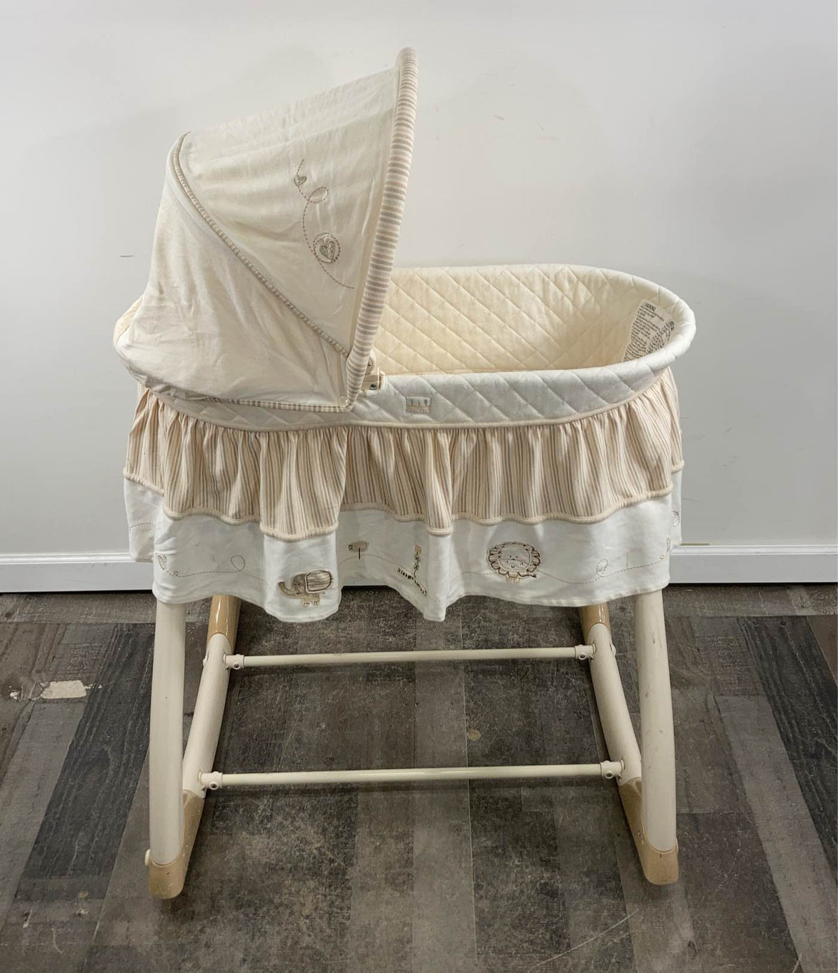 Summer Infant Bassinet — GoodBuy Gear