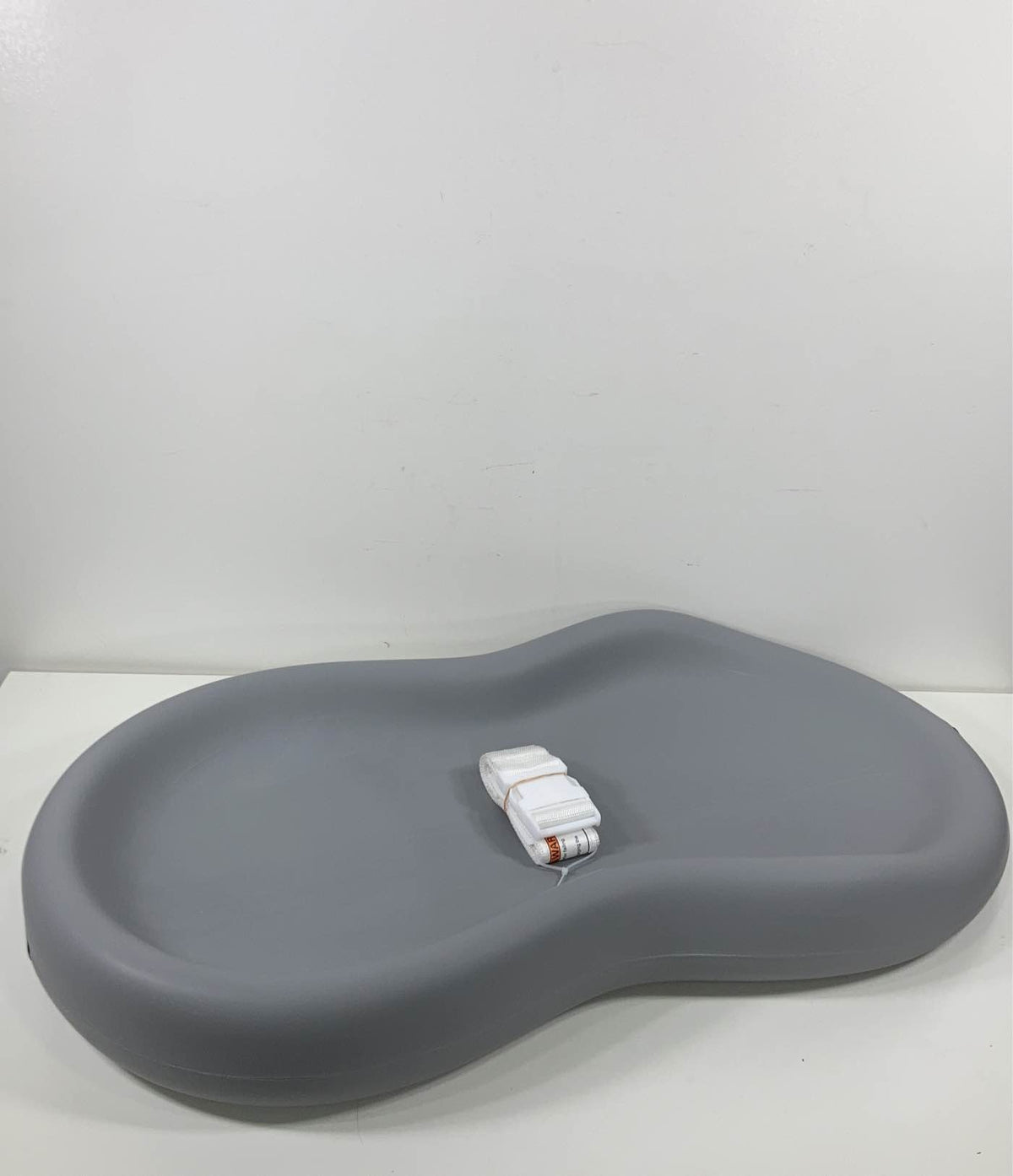 Keekaroo Peanut Changing Pad, Grey — GoodBuy Gear