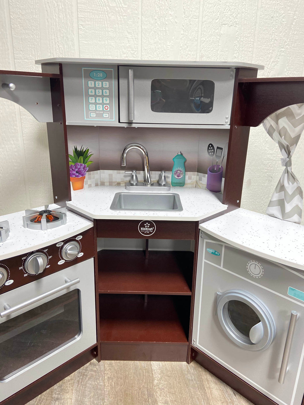 KidKraft Ultimate Corner Kitchen — GoodBuy Gear