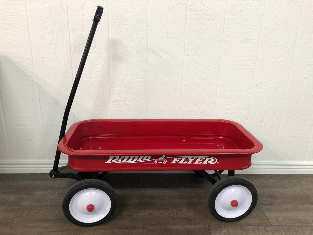 Radio Flyer Classic Red Wagon