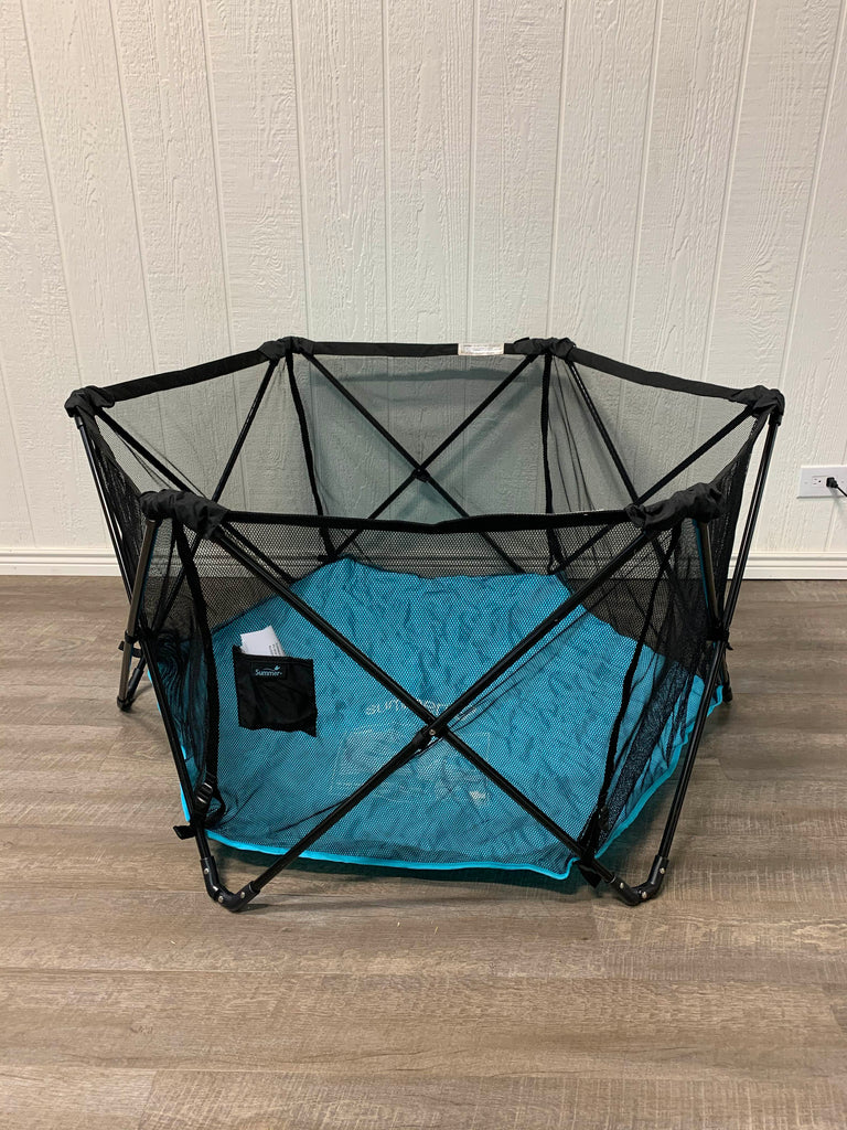 Summer Infant Pop N Play Portable Playard