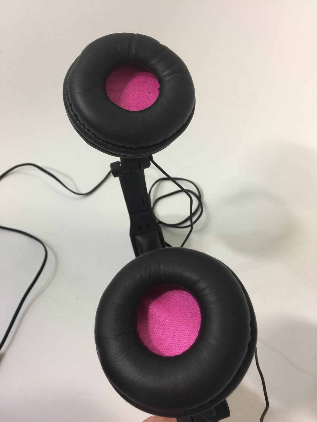 Jamsonic Light Up Cat Ear Headphones — GoodBuy Gear