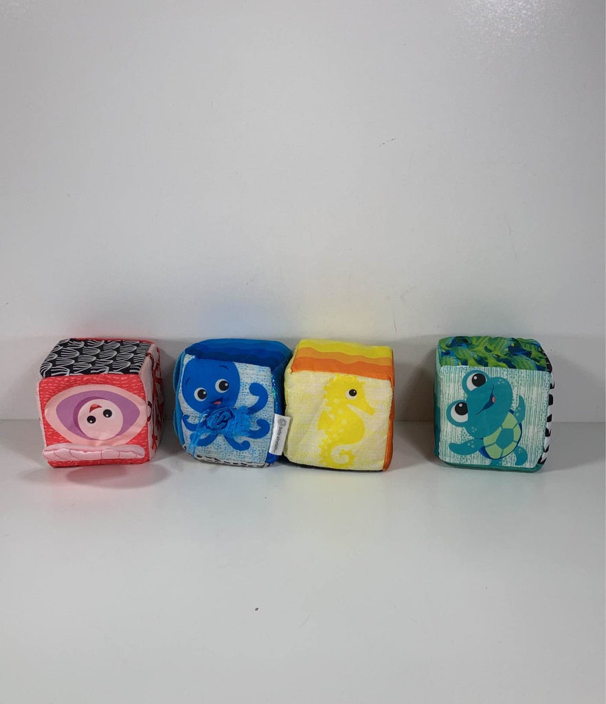 Baby Einstein Explore & Discover Soft Blocks