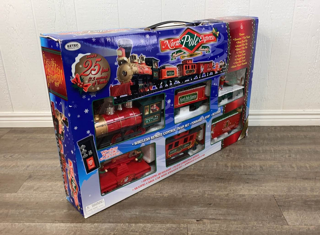 Eztec North Pole Express Christmas Train Set