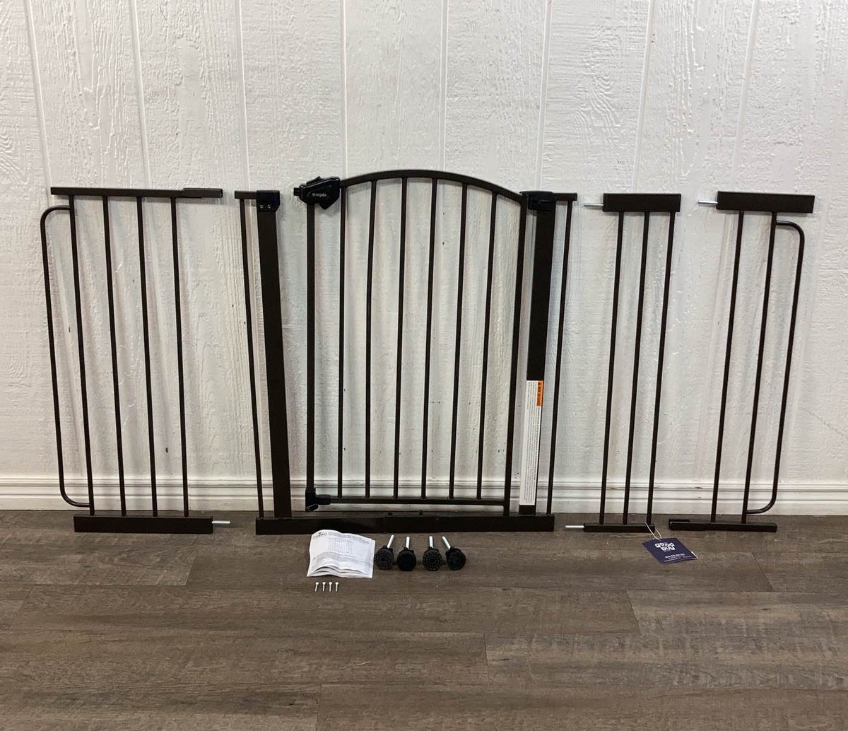 Regalo Arched Decor Safety Gate — GoodBuy Gear