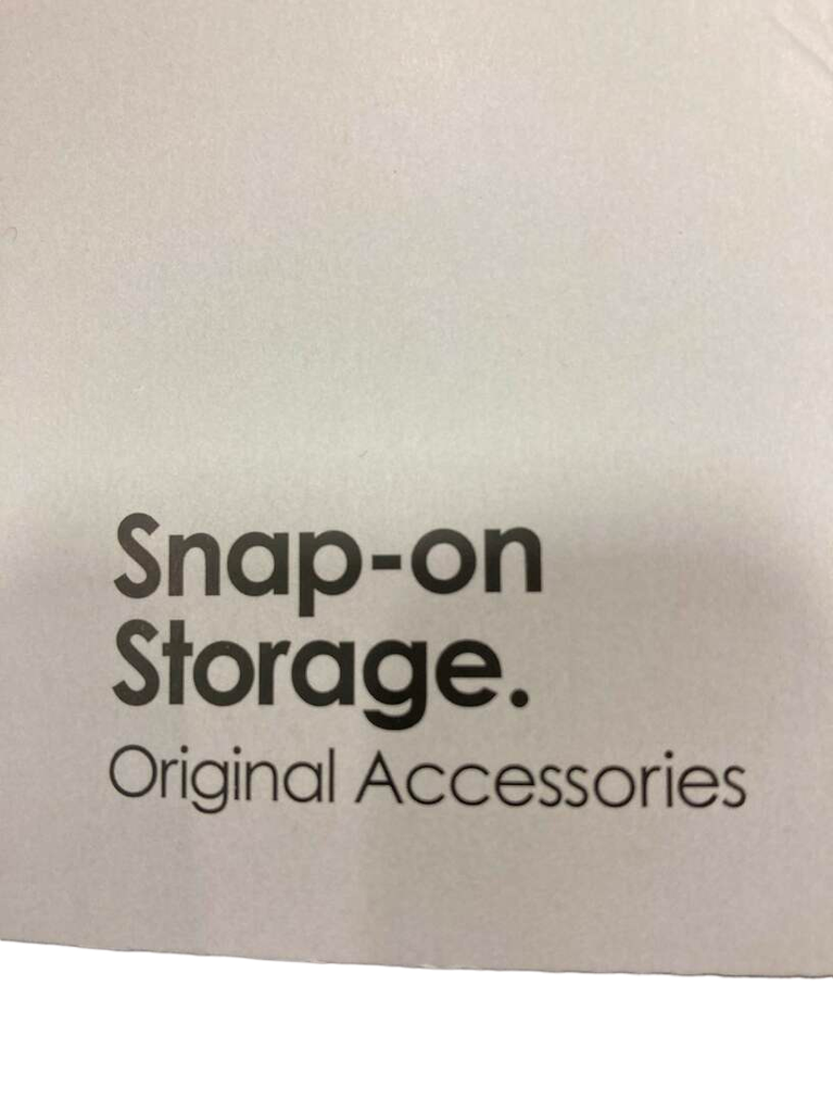 Doona Snap-On Storage