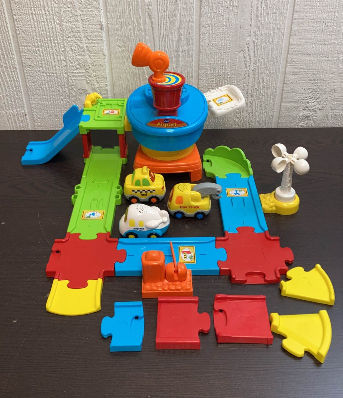 VTech Go! Go! Smart Wheels Airport — GoodBuy Gear