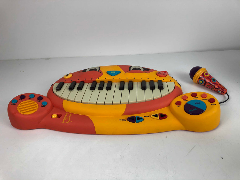 B. Toys Meowsic Keyboard