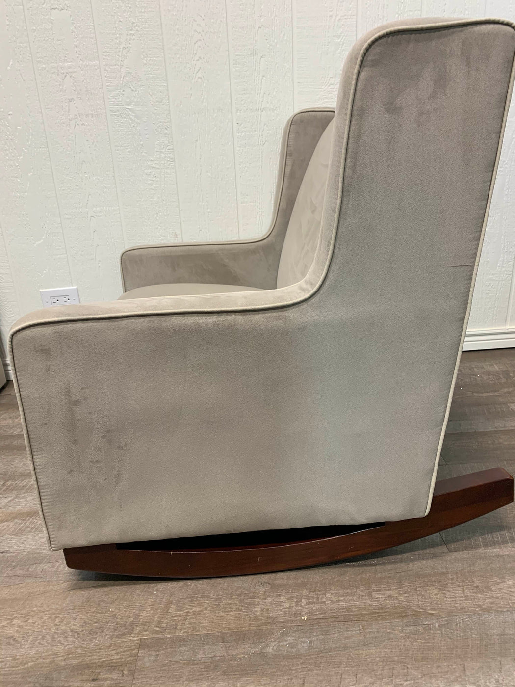 Ajoku Rocker — GoodBuy Gear