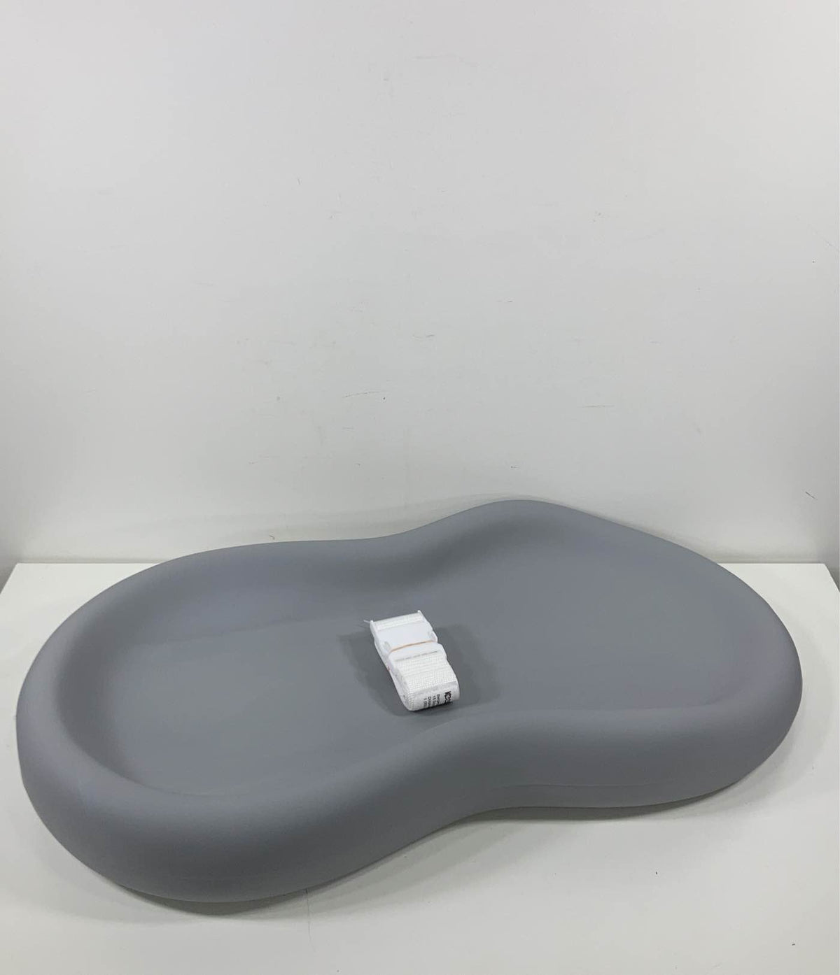 Keekaroo Peanut Changing Pad, Grey — GoodBuy Gear