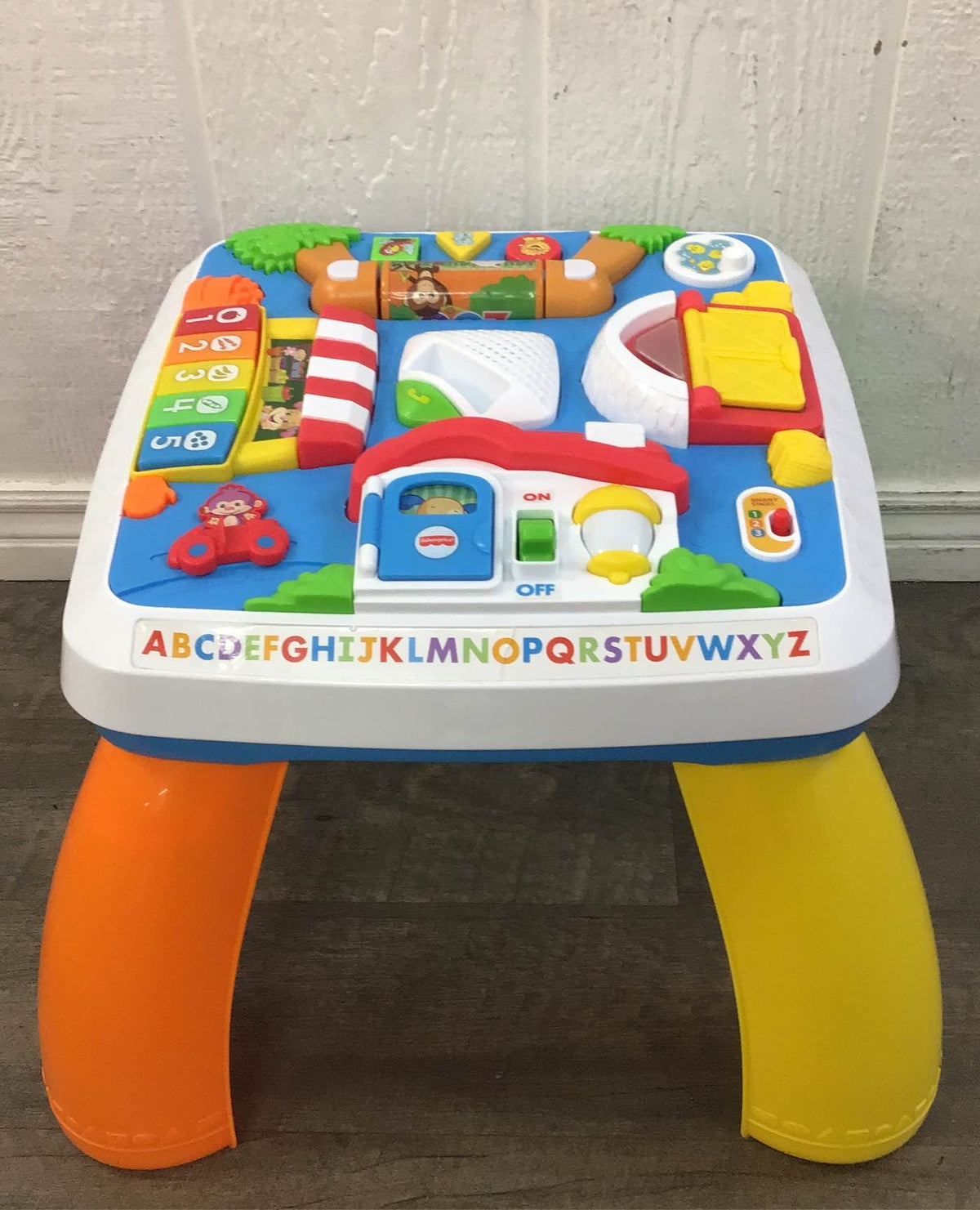 Fisher Price Laugh & Learn Learning Table, Around The Town — GoodBuy Gear