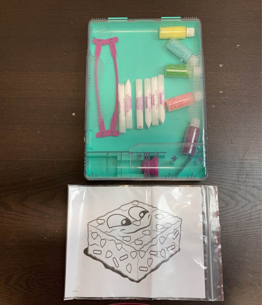 Crayola Sprinkle Art Shaker
