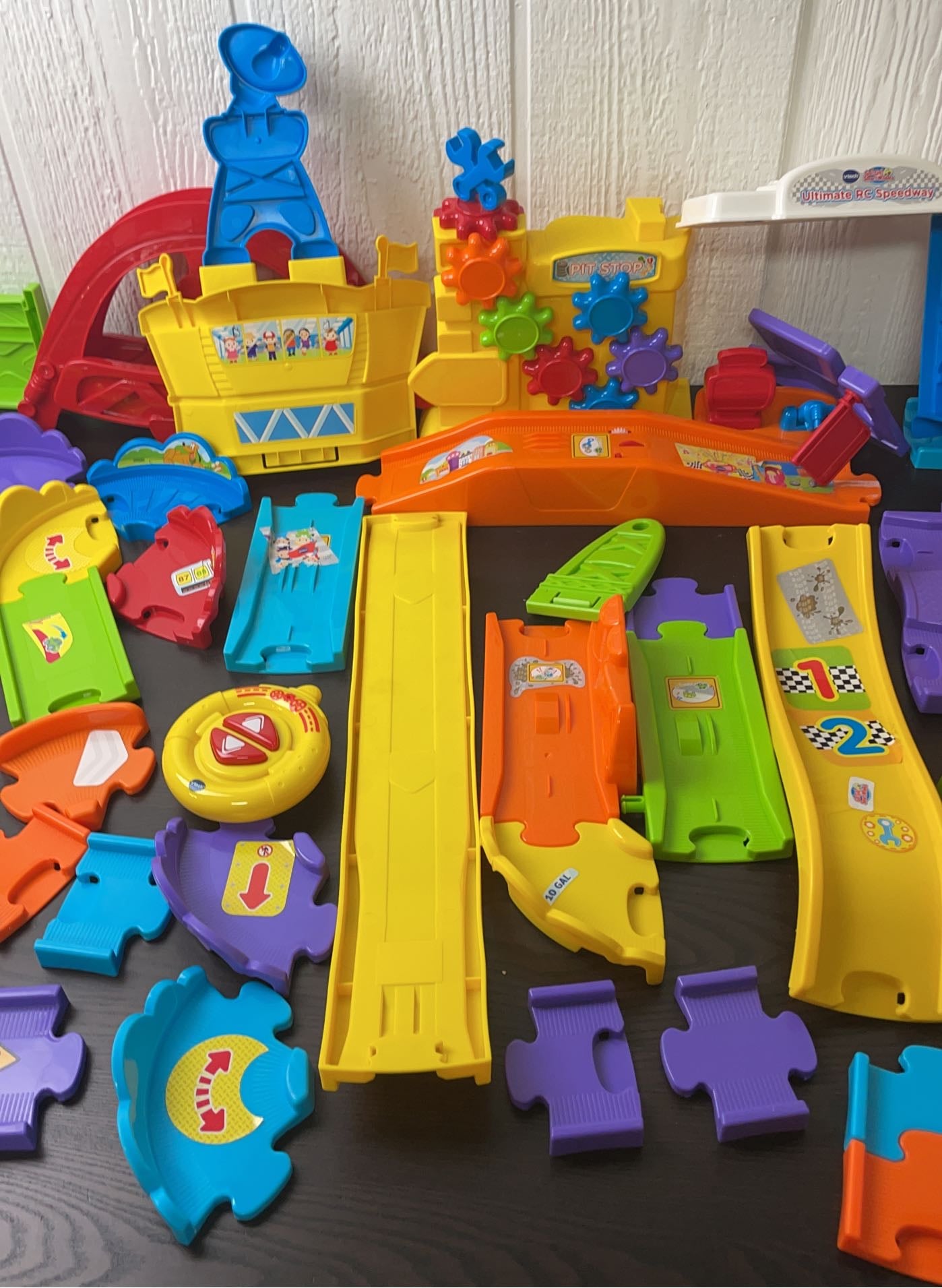 VTech Go! Go! Smart Wheels Ultimate RC Speedway — GoodBuy Gear